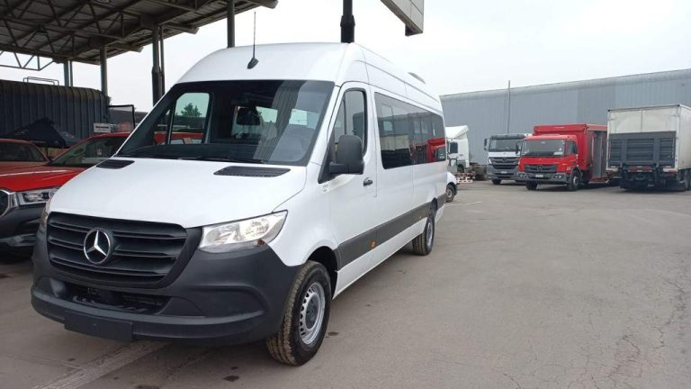 Van para transporte de pasajeros - Go Transfer VIP